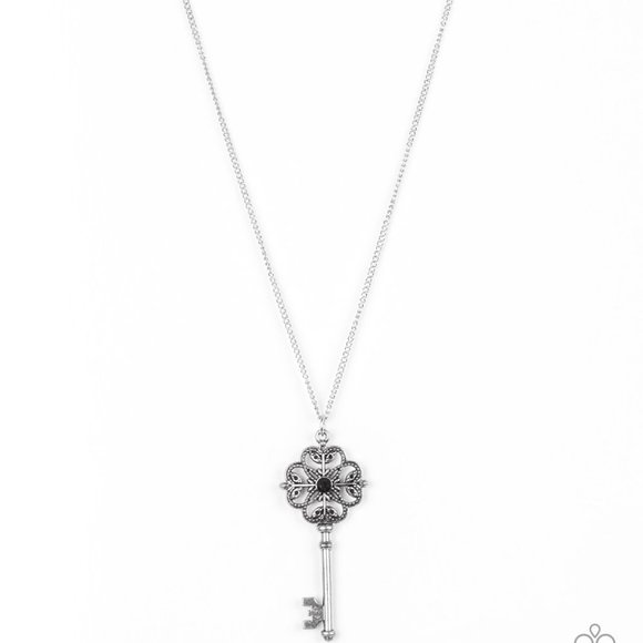 paparazzi | Jewelry | Paparazzi Got It On Lock Back Necklace And ...